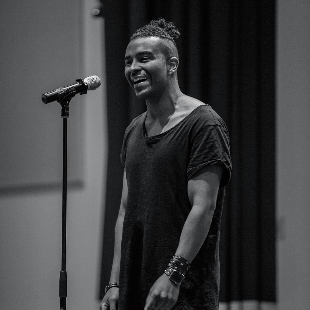 6 Austin Entertainers We Know You'll Love - EVA