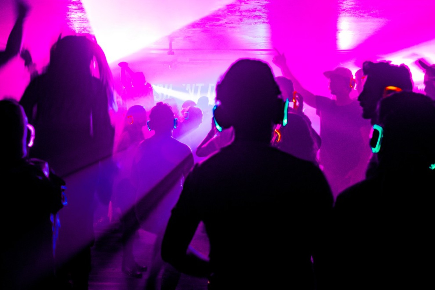 75 Innovative Corporate Event Ideas to Energize Your Team and Impress ...